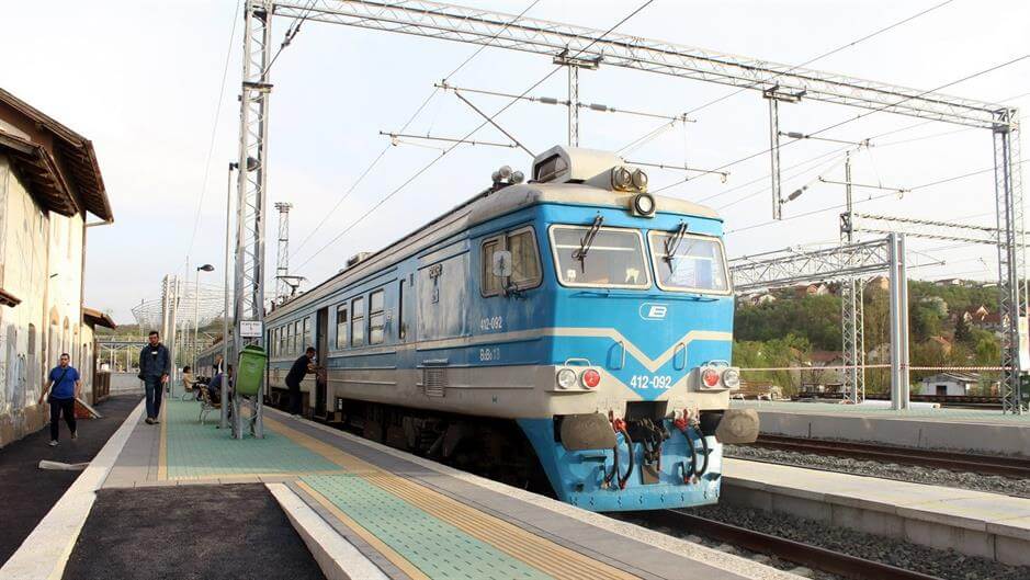 Od juče važi novi red vožnje linija 1 i 2 BG voza - www.lobi-info.rs