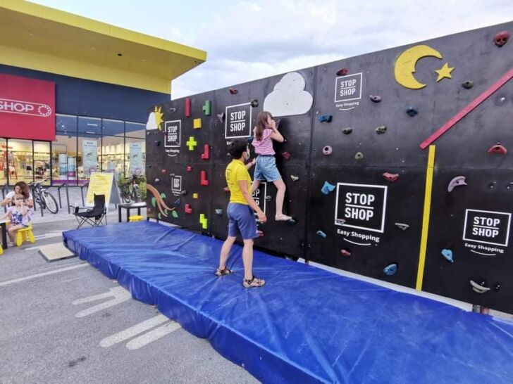 Dan za rođendan: STOP SHOP Borča - tri godine sa vama! - www.lobi-info.rs